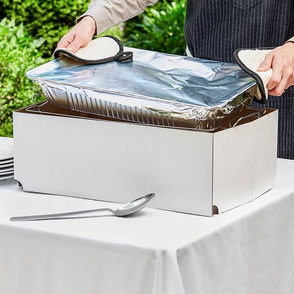 Choice 20 3/4" x 13 1/4" x 7 1/2" Disposable White Chafer Wind Guard ...