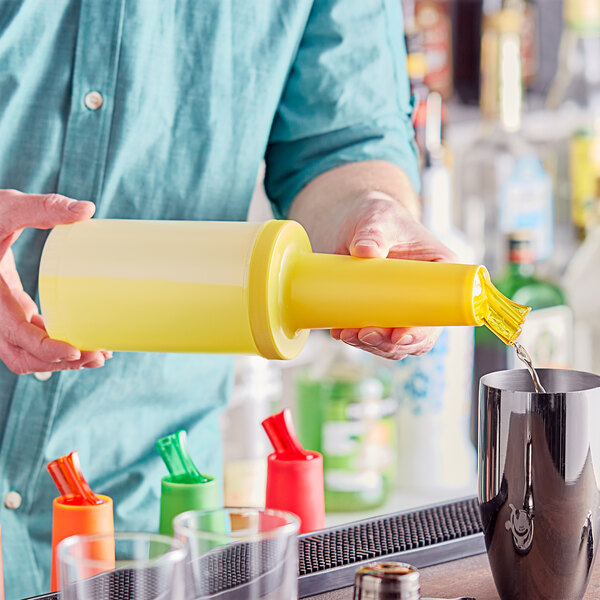 Choice 1 Qt. Pour Bottle with Yellow Neck and Cap