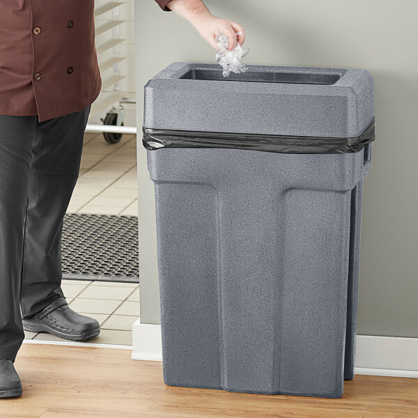Toter Slimline 23 Gallon Dark Cool Gray Trash Can with Dark Cool Gray ...