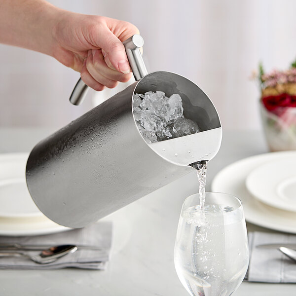 American Metalcraft WPSF67 67 oz. Satin Finish Pitcher