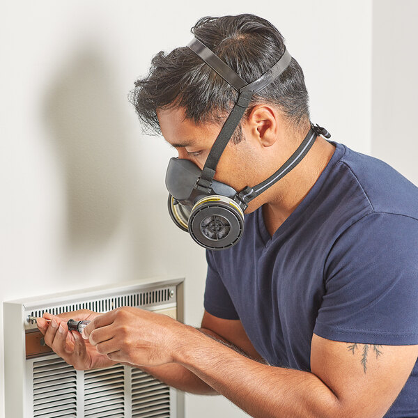 Honeywell North 5500 Series Half Mask Air-Purifying Respirator - Large ...