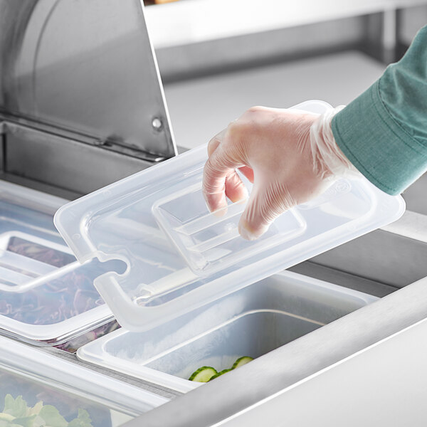 Vigor 1/4 Size Translucent Polypropylene Handled Lid with Notch