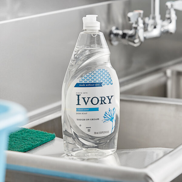 Ivory 25574 24 oz. Ultra Classic Original Dish Soap - 10/Case