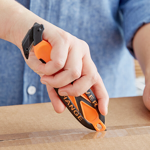 Klever Kutter X-Change Orange Box Cutter with Wider Head KCJ-XC-35G