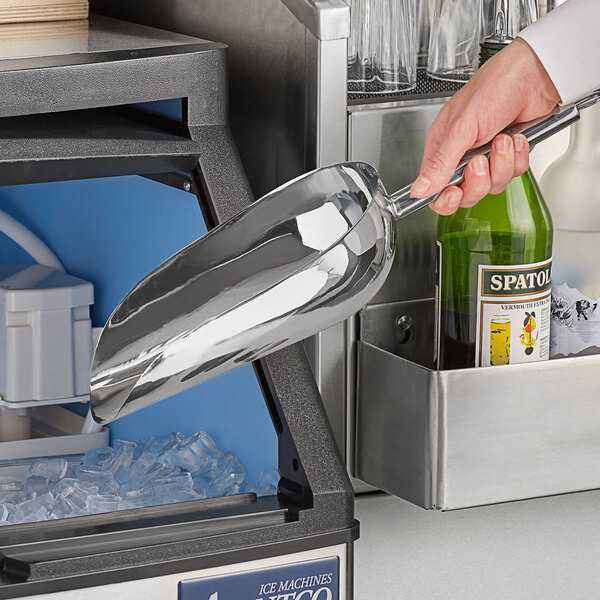 Choice 30 oz. Stainless Steel Bar Scoop