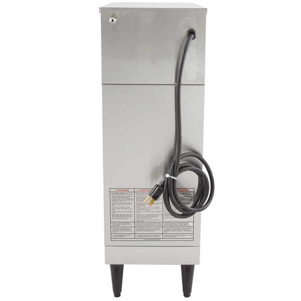 Grindmaster P200E 1.5 Gallon Single Shuttle Coffee Brewer - 120V