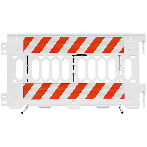 Plasticade Pathcade 6' White Right Interlocking Parade Barricade with 2 ...