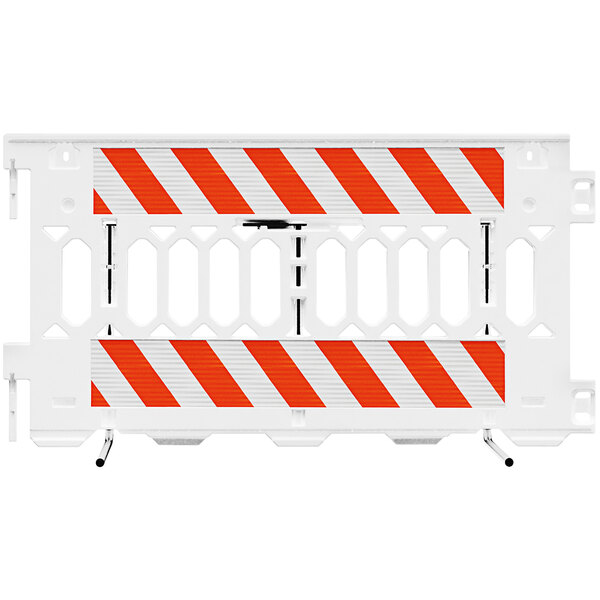 Plasticade Pathcade 6' White Left Interlocking Parade Barricade with 2 ...