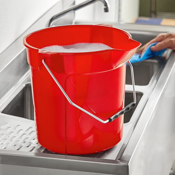 Lavex 10 Qt. Red Round Bucket