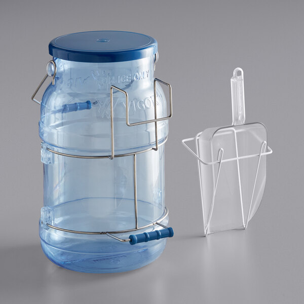 Vigor 6 Gallon Blue Polycarbonate Ice Tote Kit with 64 oz. Scoop, Scoop ...