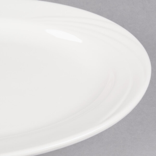 CAC GAD-19 Garden State 12 3/4" Bone White Oval Porcelain Porcelain ...