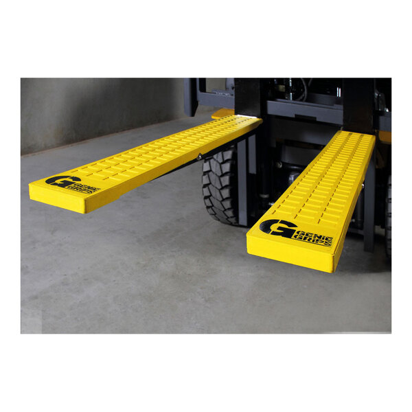 GenieGrips 5" x 72" Yellow Forklift Mats MAT125X1830