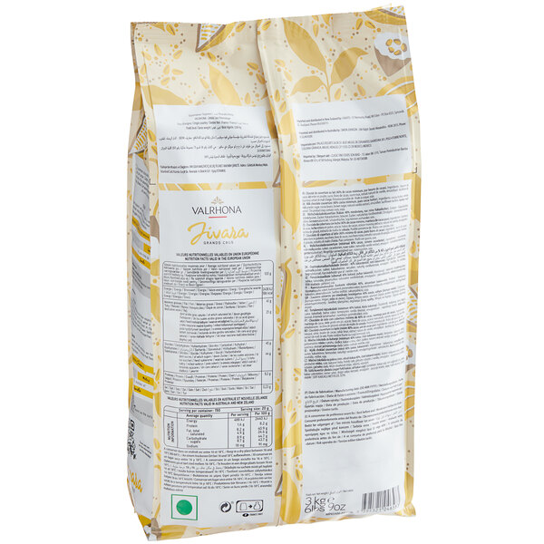 Valrhona Jivara 40% Milk Chocolate Feve 6.6 lb. - 3/Case