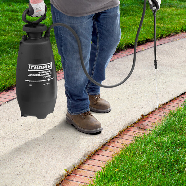 Chapin 2660E 3 Gallon Poly Foamer / Sprayer