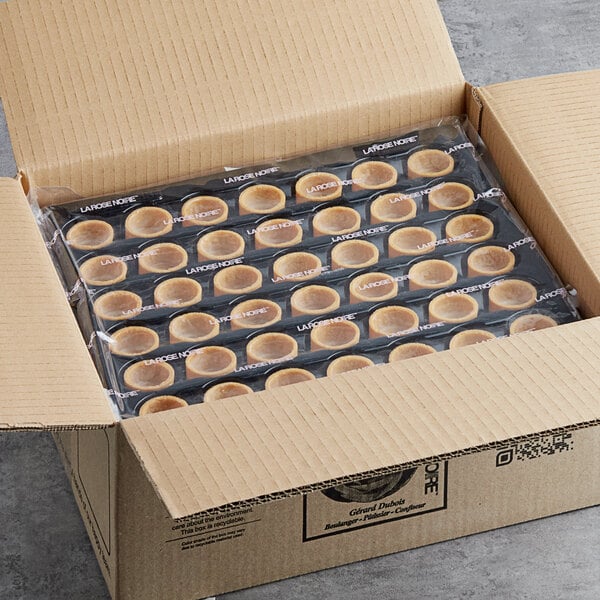 La Rose Noire 1 5/16" Mini Round Vanilla Tart Shell - 210/Case