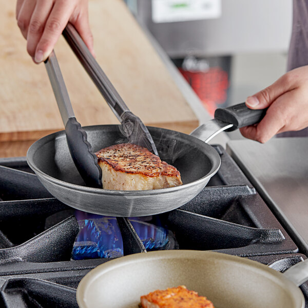 Vollrath Wear-Ever 7" Aluminum Non-Stick Fry Pan with Rivetless ...