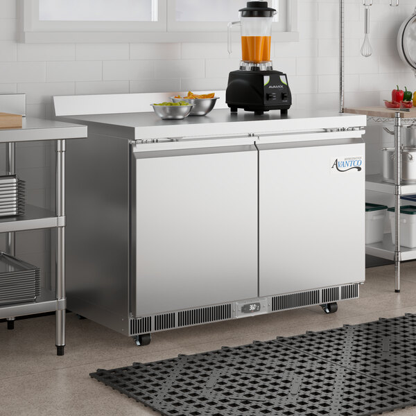 Avantco ZWT-48R-WMS 48" VersaHub WiFi-Enabled Front Breathing Worktop ...