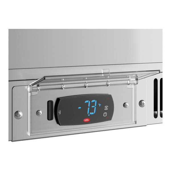 Avantco ZUC-27F-HC 27" Front Breathing Undercounter Freezer