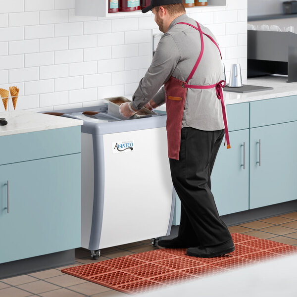 Avantco ADC-GEL-4 26" Customizable Four Pan Gelato Dipping Cabinet with ...