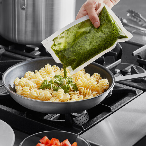 Armanino Basil Pesto Pouch 7 oz. - 36/Case
