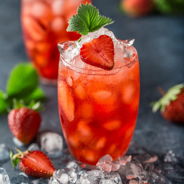 Oregon Fruit In Hand Original Diced Strawberry with Diced Fruit 35 oz ...
