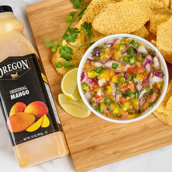 Oregon Fruit In Hand Original Diced Mango with Diced Fruit 35 oz. - 6/Case