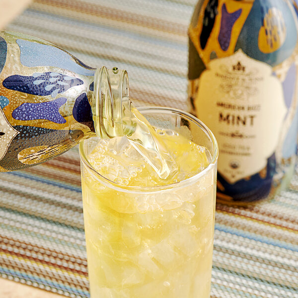 Harney & Sons American Buzz Organic Mint Iced Tea 16 fl. oz. - 12/Case