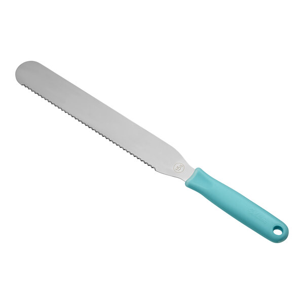 Wilton 10" Blade Straight Serrated Baking / Icing Spatula with Plastic ...