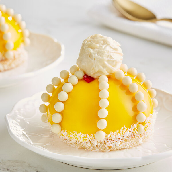 Valrhona Opalys 34% White Chocolate Crunchy Pearls 6.6 lb.