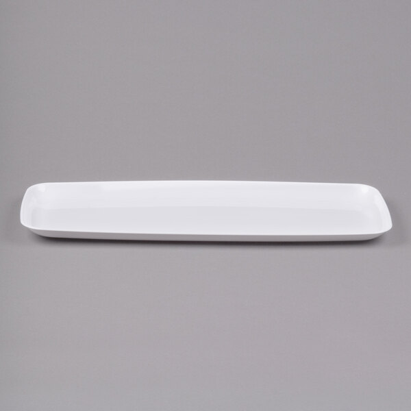 Sabert Mozaik 22" x 9" White Rectangular Polypropylene Platter ...