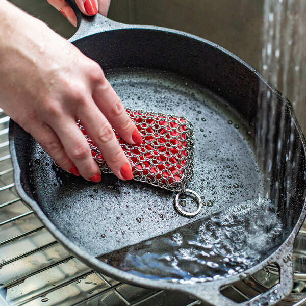 Lodge ACM10R41 Stainless Steel Chainmail Scrub Pad with Red Silicone Core