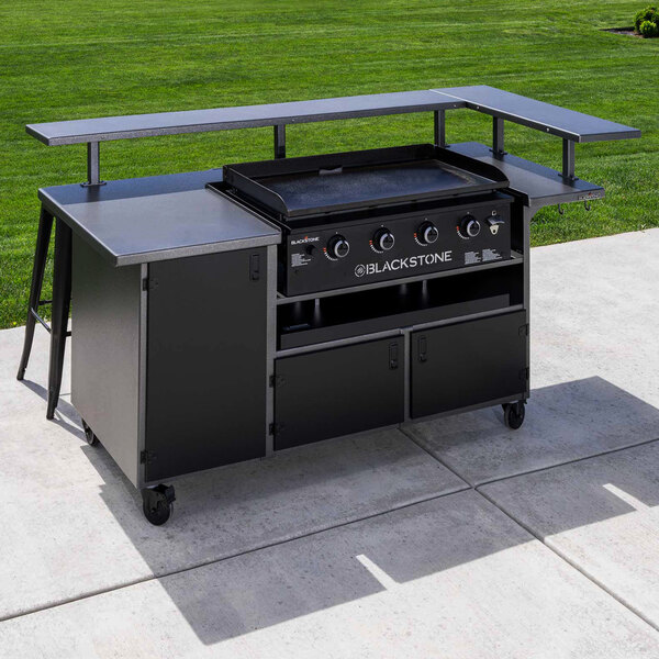Blackstone 6023 5-Person Chef's Table with 36" Liquid Propane Outdoor ...