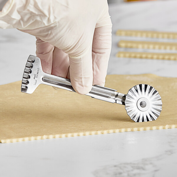 Ateco 1 3/8" Stainless Steel Fluted Pastry Cutter 1398