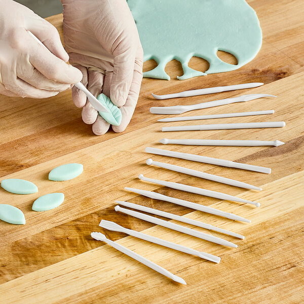 Ateco 14-Piece Plastic Mini Sculpturing Tool Set 4203