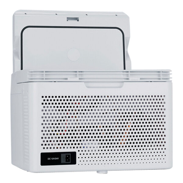 Summit Appliance SPRF11 Accucold .35 Cu. Ft. White DC-Powered Portable ...