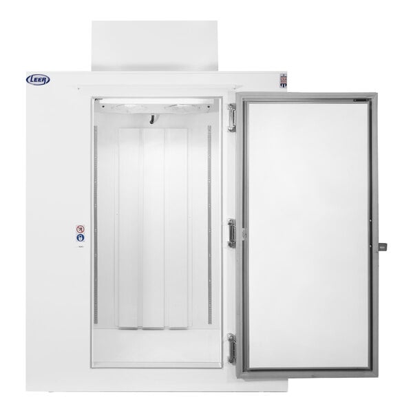 Leer S040UASPF S40 50 1/2" Outdoor Freezer with Straight Front and ...