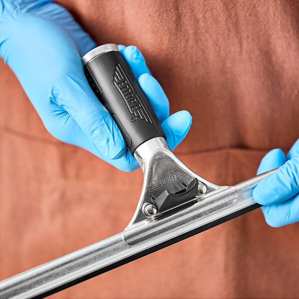 Ettore 1405 Aluminum Squeegee Handle with Quick Release and Rubber Grip