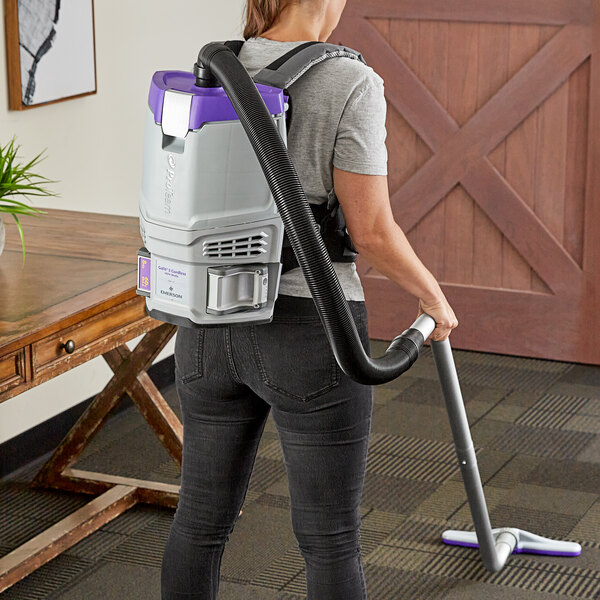 ProTeam GoFit 3 107779 8.0 Ah 3 Qt. Cordless Backpack Vacuum with ...