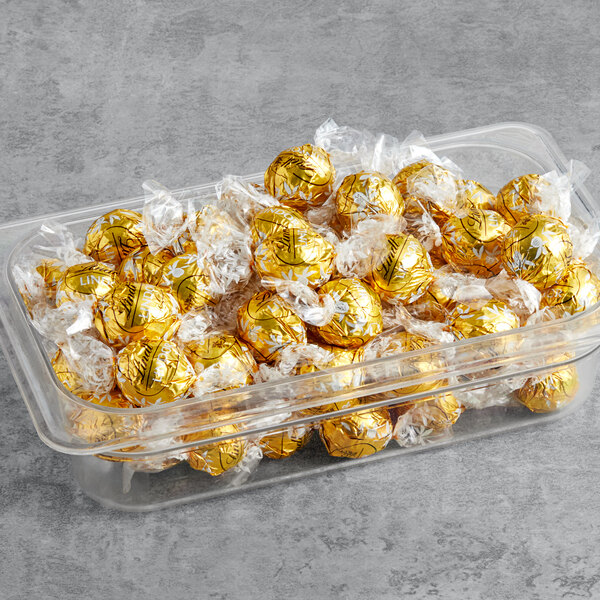 Lindt Lindor White Chocolate Truffles - 800/Case