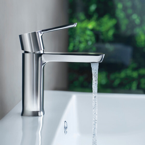 Delta Faucet 581LF-GPM-PP Modern 1.0 GPM Deck-Mount Chrome Finish ...