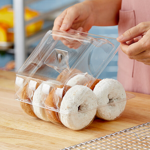 Polar Pak Clear Plastic 8-Compartment Donut Hinged Container - 220/Case