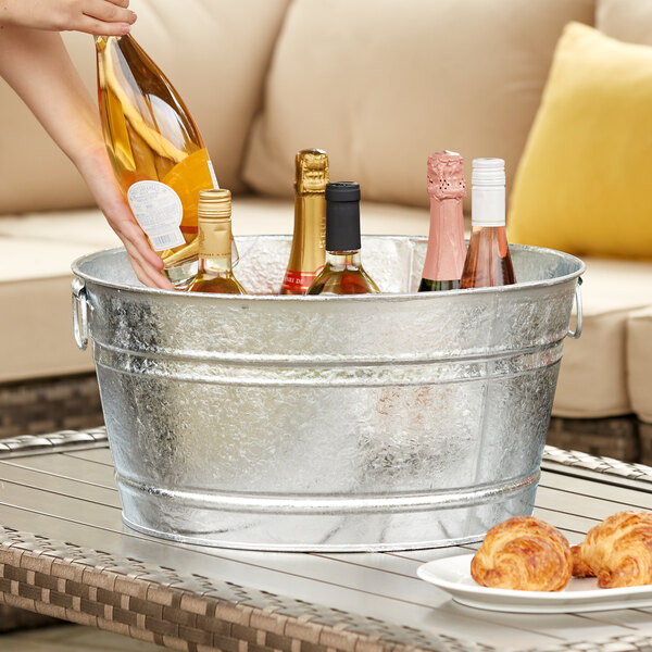 Behrens 18 1/4" x 9" Hot-Dipped Steel Round Tub 0B