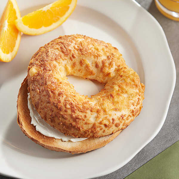 Just Bagels Frozen Authentic New York Cheddar Hash Brown Bagel 4 oz ...