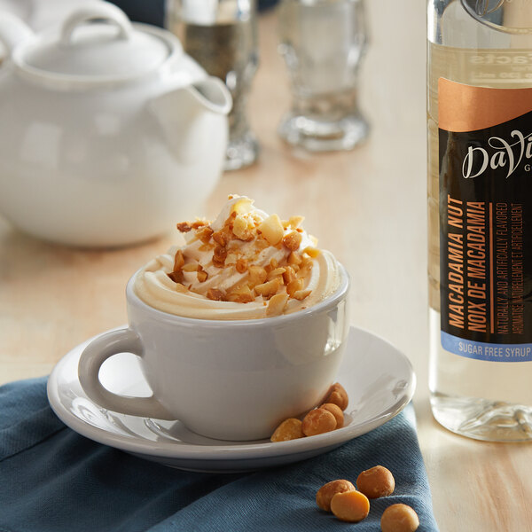 DaVinci Gourmet Sugar Free Macadamia Nut Flavoring Syrup 750 mL - 4/Case