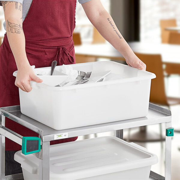 Choice 20" x 15" x 7" White Polypropylene Bus Tub / Food Storage Box