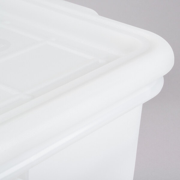 Tablecraft DBF57 White 21 1/4" x 15 3/4" x 5" Perforated Plastic ...