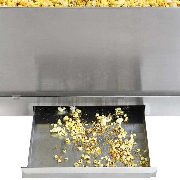 Paragon 1116810 Classic Pop 16 oz. Popcorn Machine - 2900W