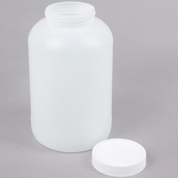 Carlisle PS80200 Store 'N Pour 1 Gallon White Container with Colored Cap