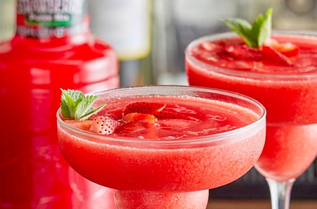 Wholesale Drinks: Bulk Beverages for Restaurants!