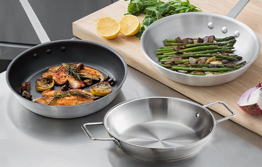 Commercial Frying Pans for Restaurants at WebstaurantStore